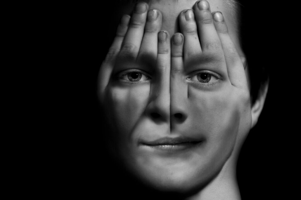 Disorganized Schizophrenia: Symptoms, Treatment & Therapies