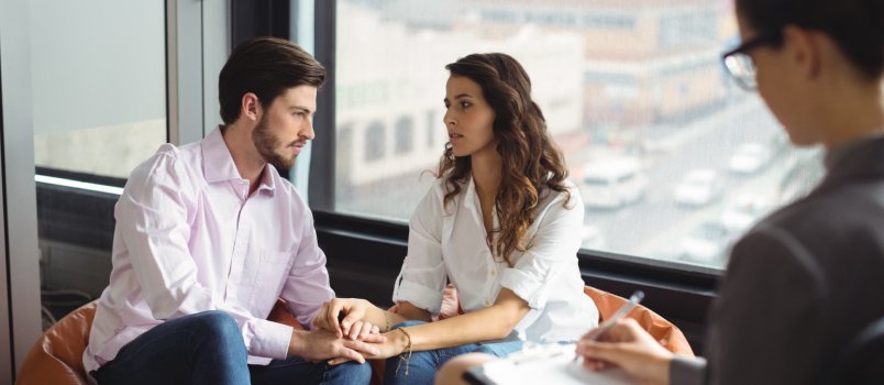 Unhappy Relationship: Causes And Their Solutions