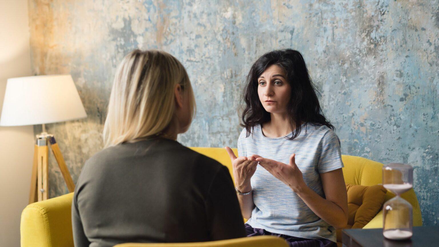 Female Psychopaths: Know The Traits, Causes And Treatment