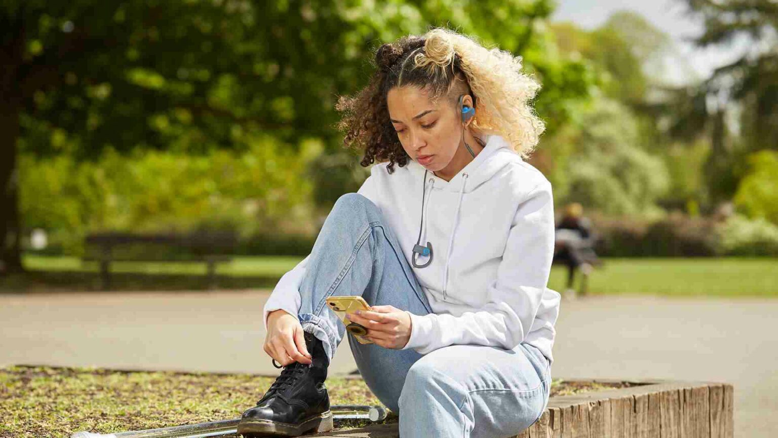 Obsessive Behaviors In Relationships: Examples & Tips To Cope