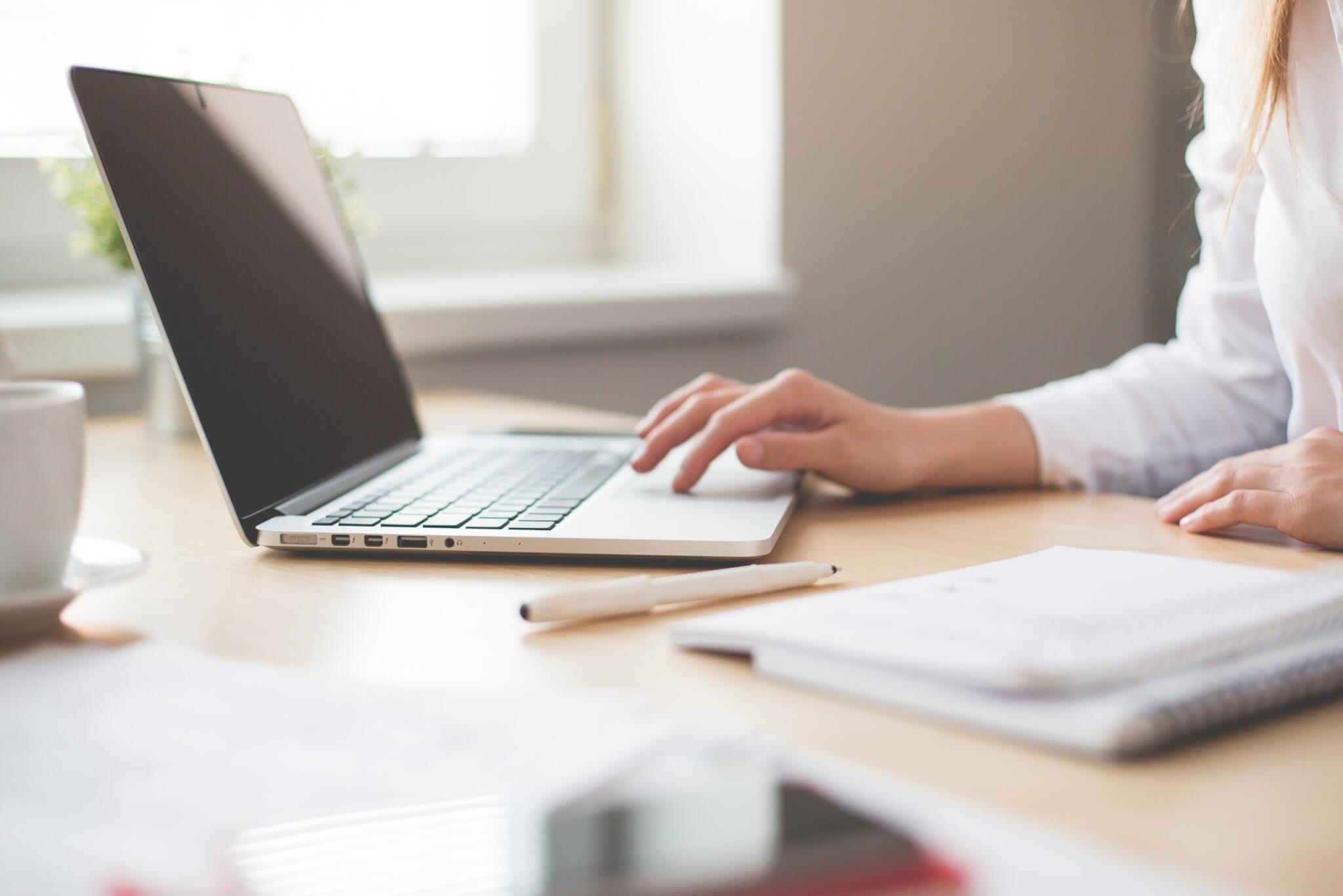 Internet Therapy: How It Works? Advantages & Challenges